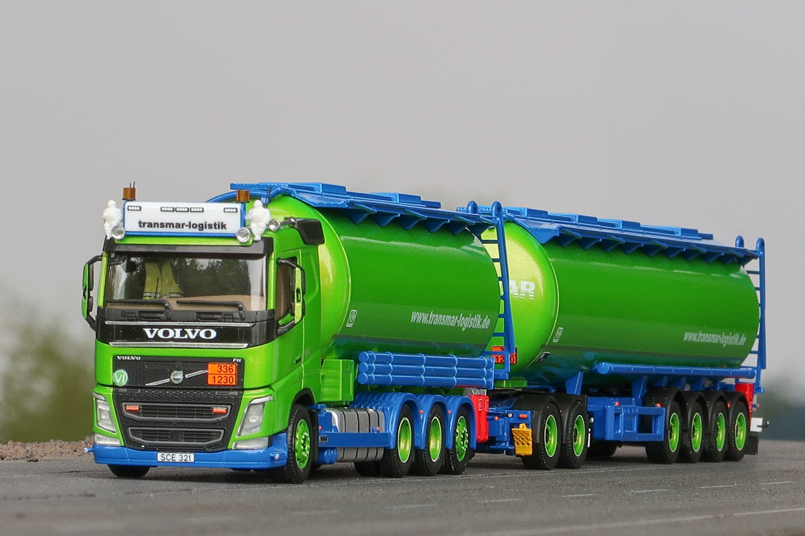 Galerie 118 « Modelle 1/87 - TRANSMAR LOGISTIK